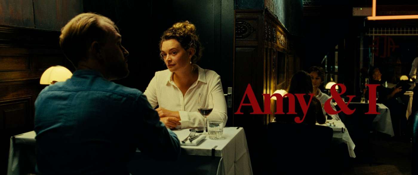 ‘Amy & I’ (Bastiaan Rook) is een artistieke en kille nederhorror short