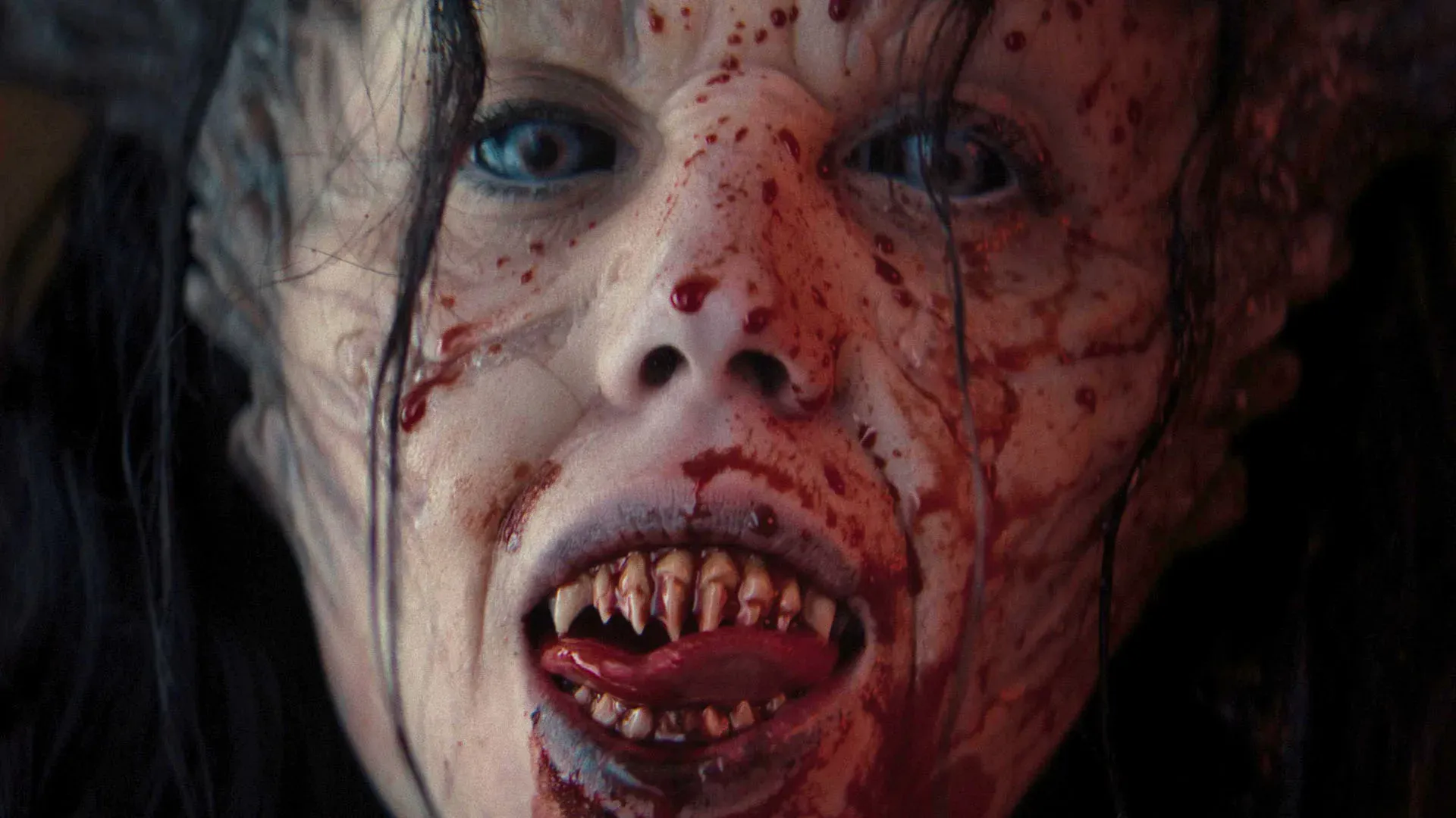 Beklemmende trailer toont het ritueel van Lily